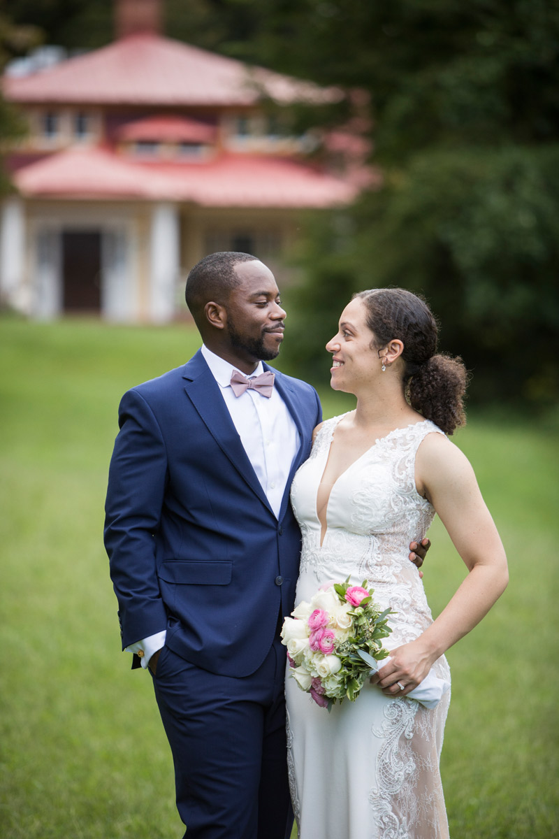 Gabby + Denzel Wedding | The Hendry House, Fort CF Smith in Arlington ...